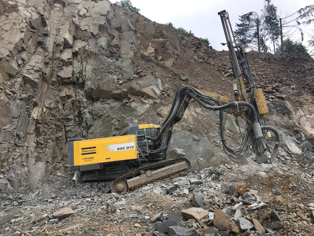 Acasă | Restart SRL - Foraje Cariera